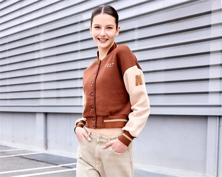 A Guide to the Different Types of Sweatshirts for Women – Madame